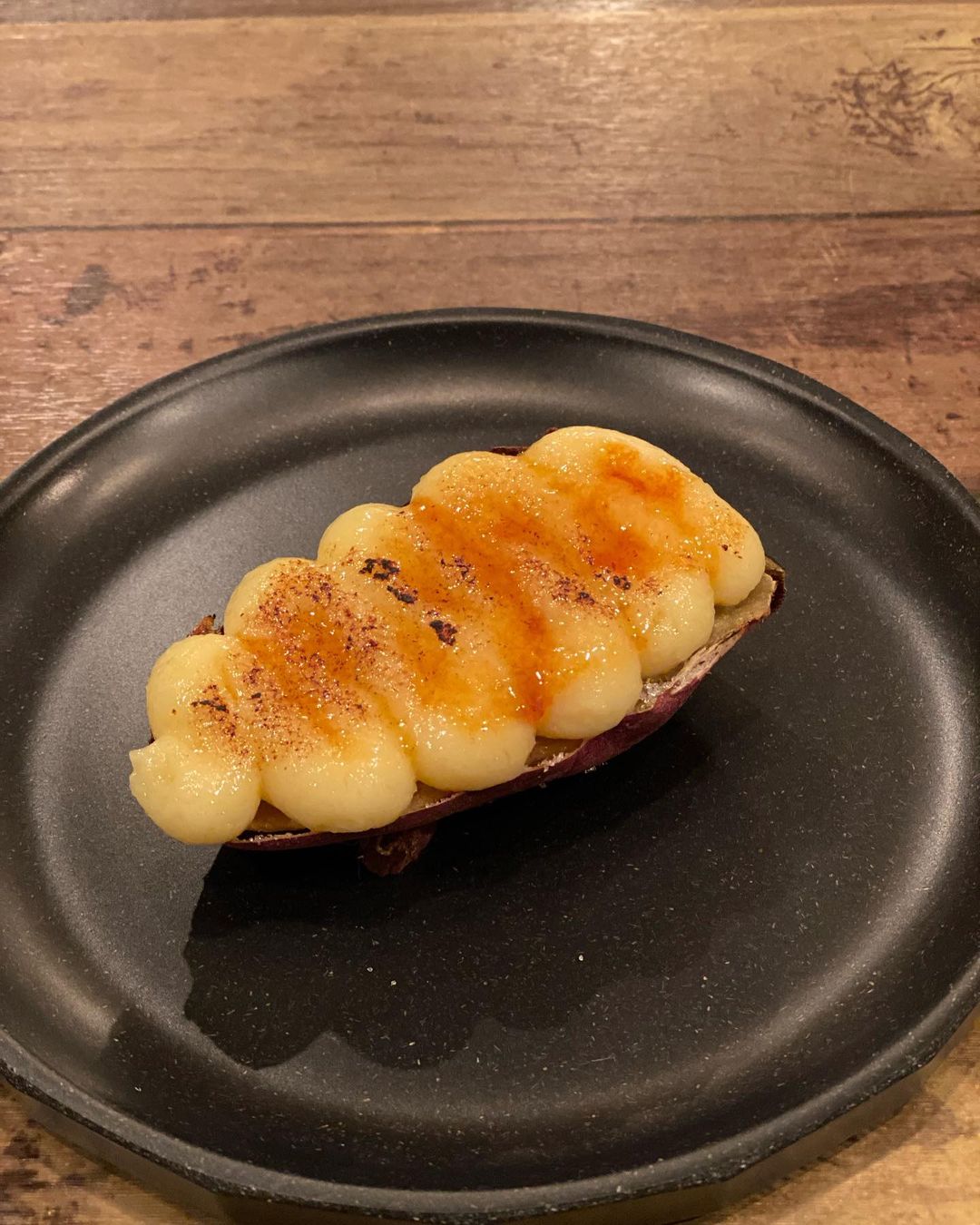 Cafe and Bar Ten - ビビッとグルメ