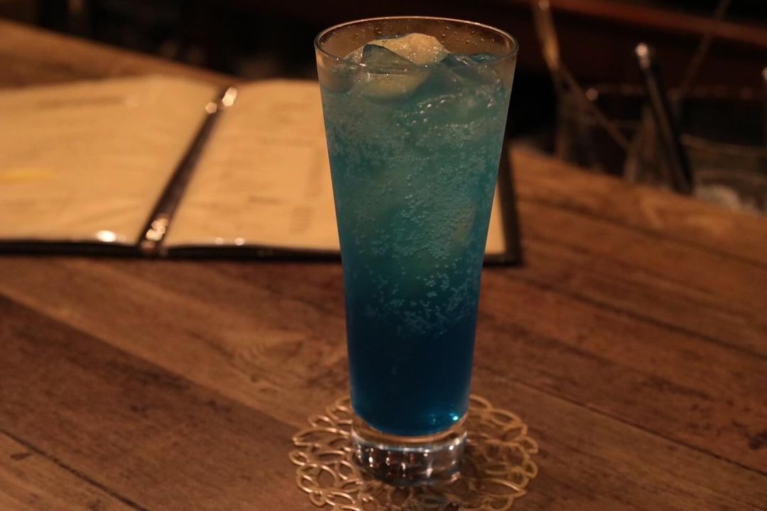 Cafe and Bar Ten - ビビッとグルメ